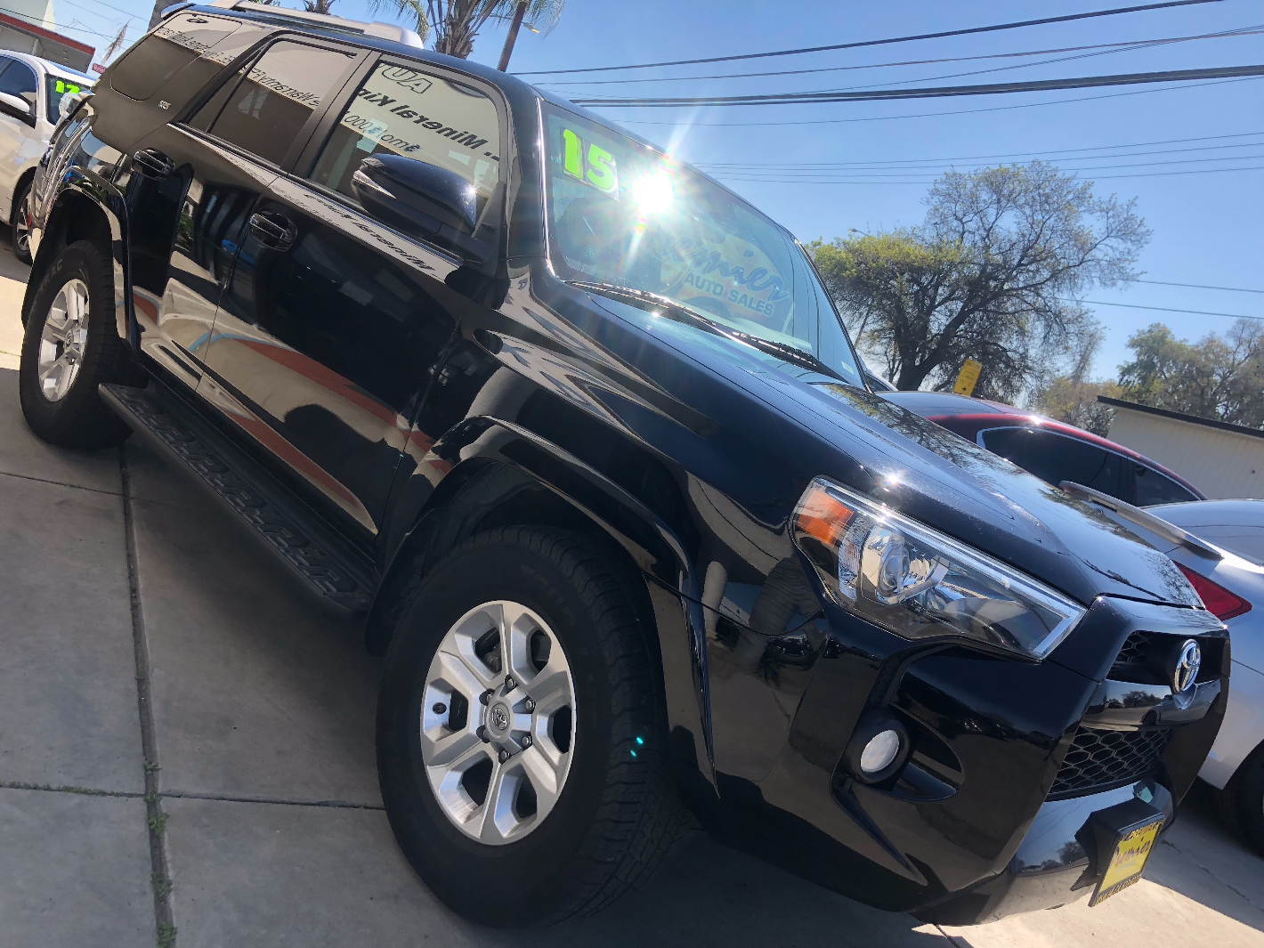 2015 TOYOTA 4-Runner at Premier Auto Visalia
