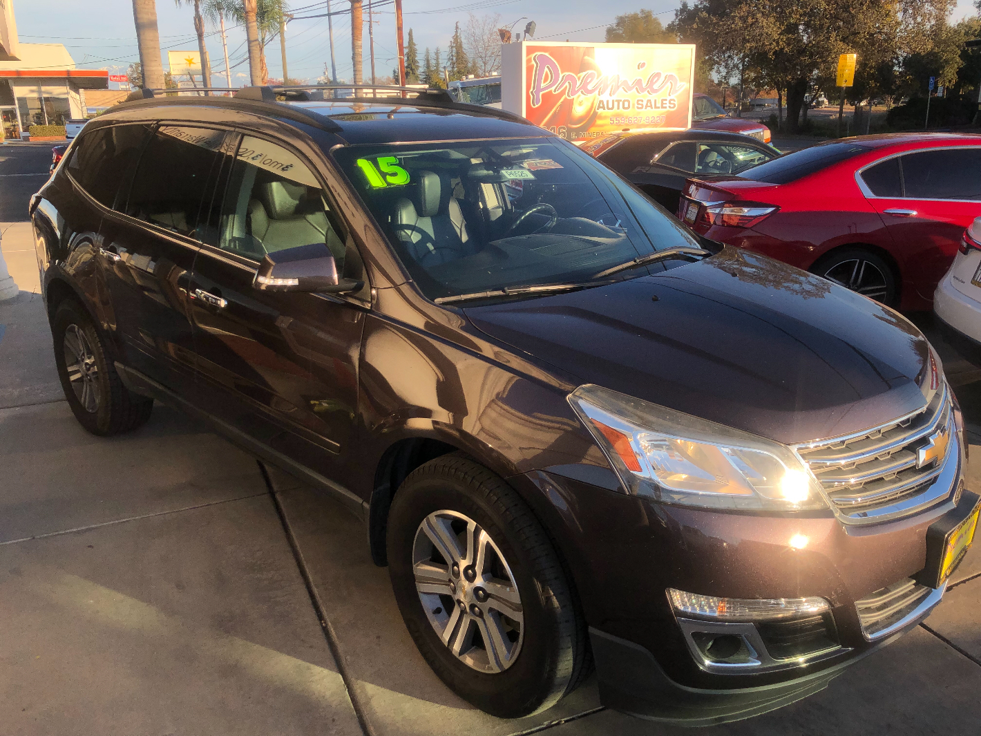 2015 CHEVROLET Traverse LT2 at Premier Auto Visalia