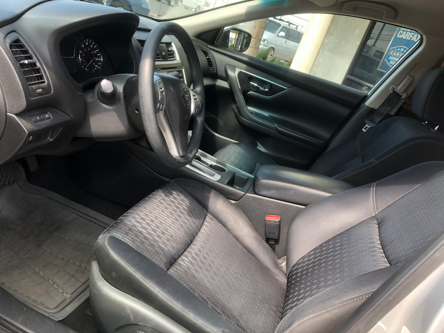 2016 NISSAN Altima at Premier Auto Visalia